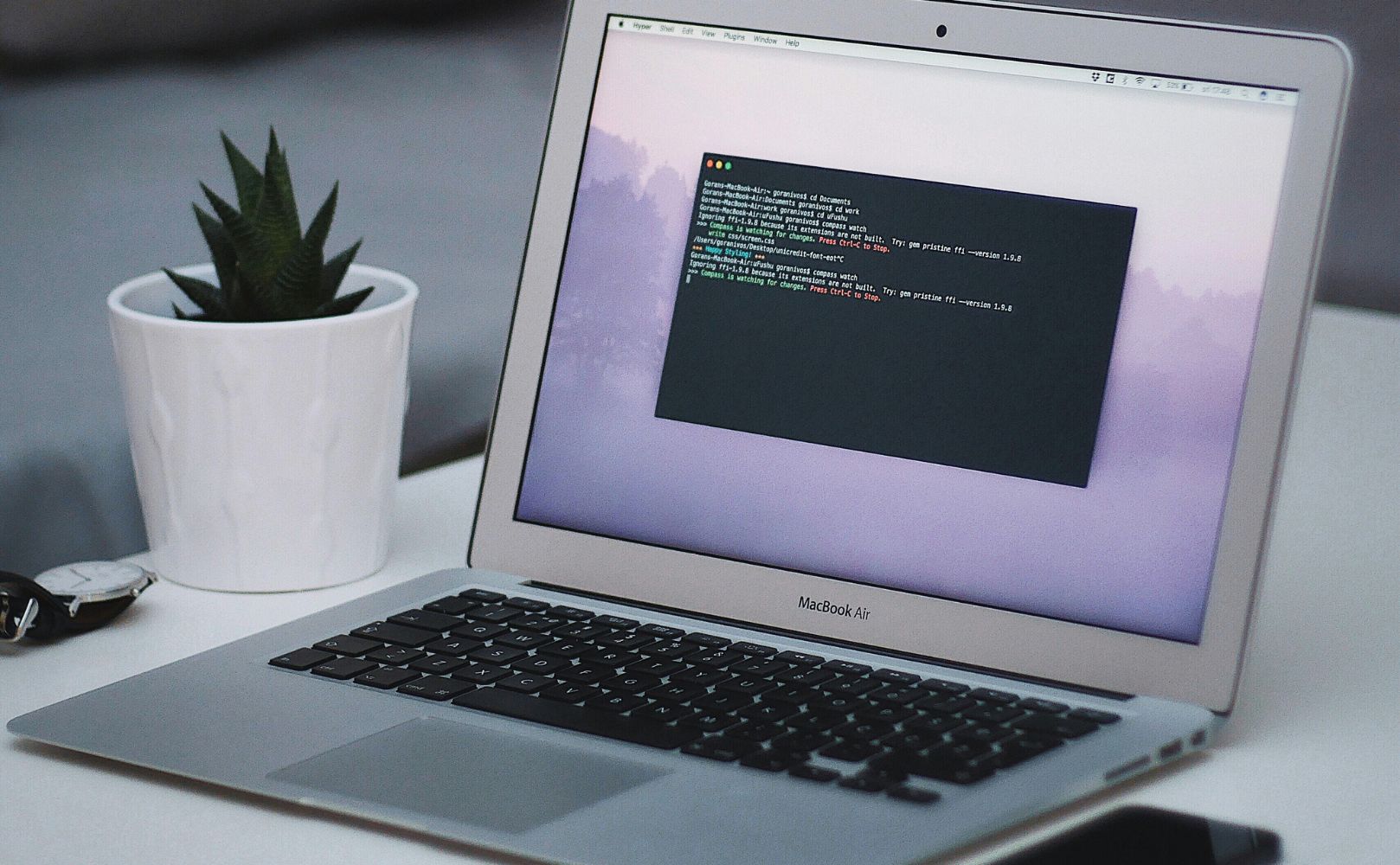 Apa yang Dimaksud Sistem Operasi Komputer? Penjelasan Lengkap dan ...